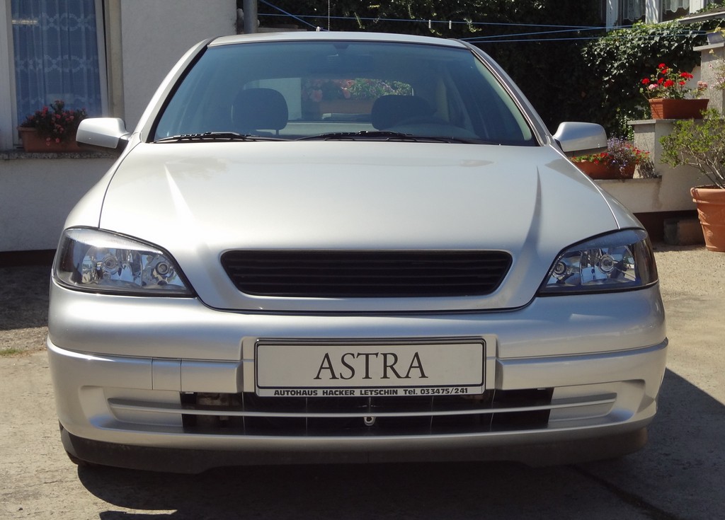 Opel Astra Selection - Autohaus Hacker